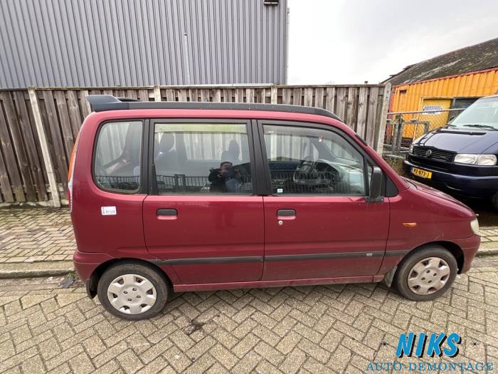 Daihatsu Move 1.0 12V Salvage vehicle (2000, Red)