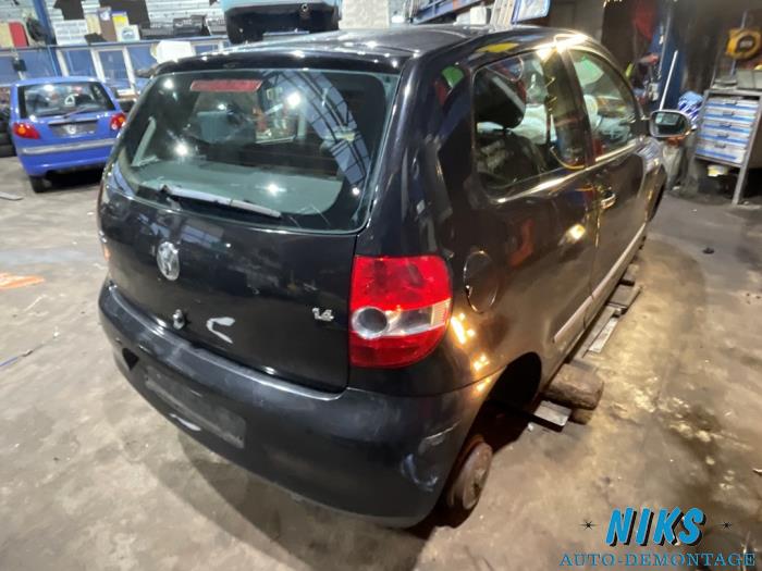 Volkswagen Fox 1.4 16V Salvage vehicle (2006, Black)