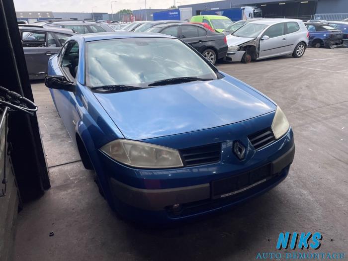 Renault Megane II CC 2.0 16V Épave (2006, Bleu)