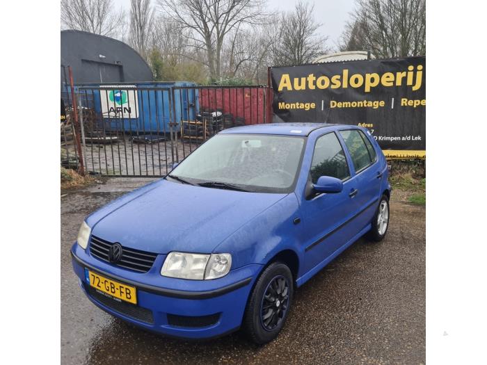 Volkswagen Polo III 1.4 Salvage vehicle (2000, Blue)
