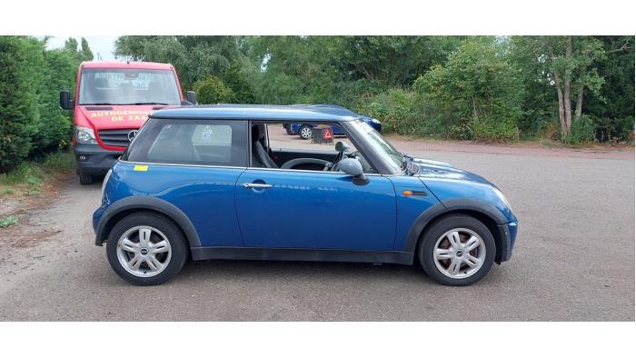 Mini Mini One/Cooper 1.6 16V Cooper Salvage vehicle (2005, Blue)