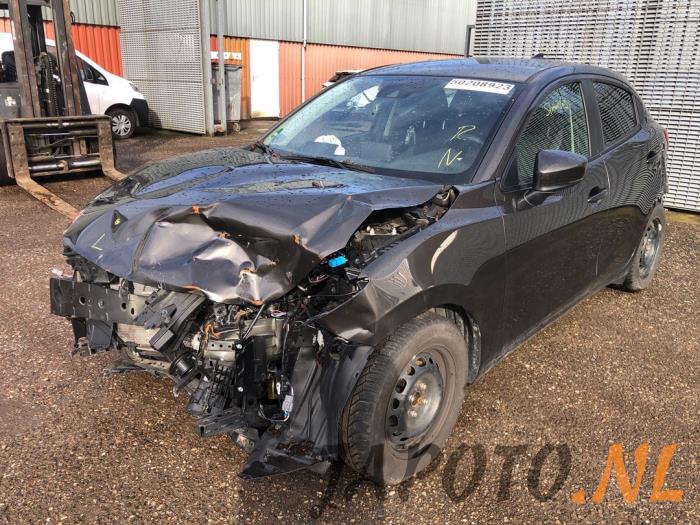 Mazda 2 1.5 SkyActiv-G 90 Salvage vehicle (2017, Gray)