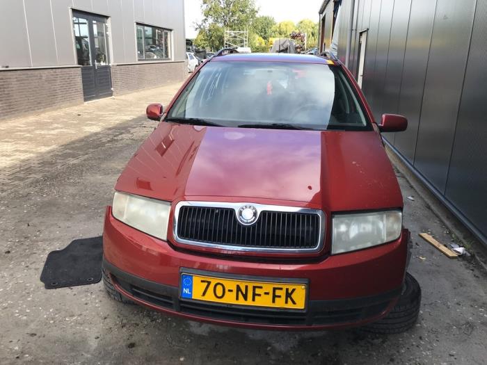 Skoda Fabia 1.4i 16V Épave (2003, Orange) Poolman autodemontage