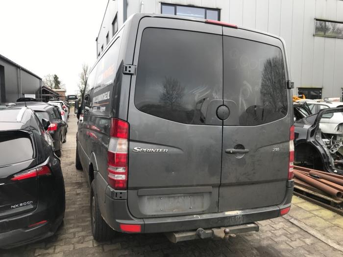 Mercedes Sprinter 3t 216 CDI 16V Épave (2010, Gris)