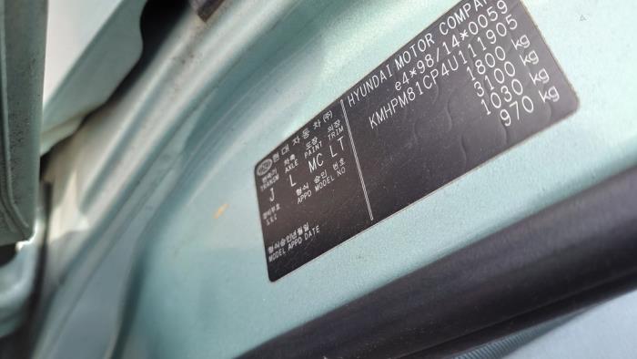 Hyundai Matrix 1.6 16V Salvage vehicle (2003, Green)