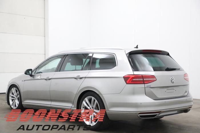 Volkswagen Passat Variant 1.4 GTE Hybrid 16V Épave (2015, Gris)
