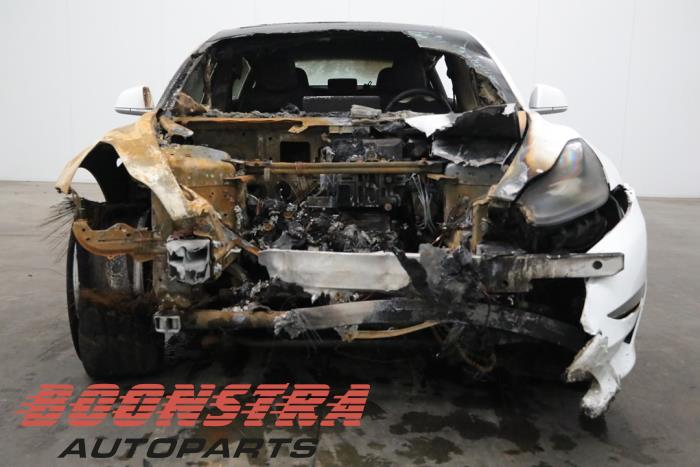 Tesla Model 3 Performance AWD Salvage vehicle (2020, White)