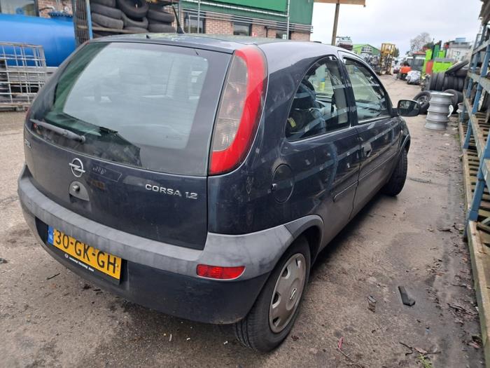 Opel Corsa C 1.2 16V Salvage vehicle (2000, Blue)