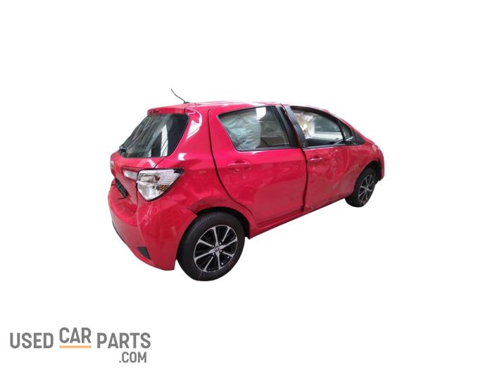 Toyota Yaris III 1.5 16V Dual VVT-iE Salvage vehicle (2019, Red)