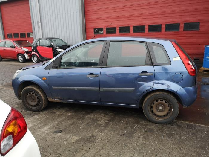 Ford Fiesta VI 1.4 16V Épave (2006, Bleu)
