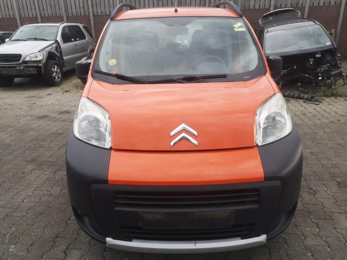 Citroen Nemo Combi 1.3 HDi 75 Épave (2012, Orange)