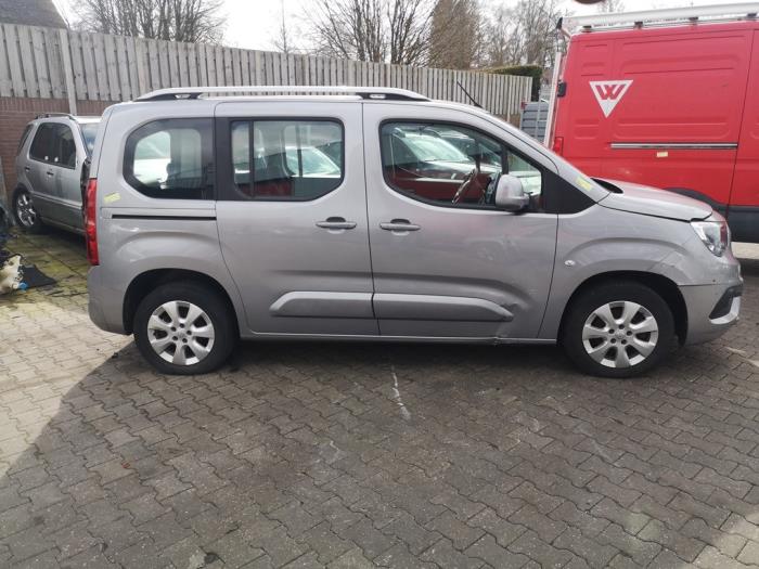 Opel Combo Life/Tour 1.2 110 Salvage vehicle (2019, Gray)