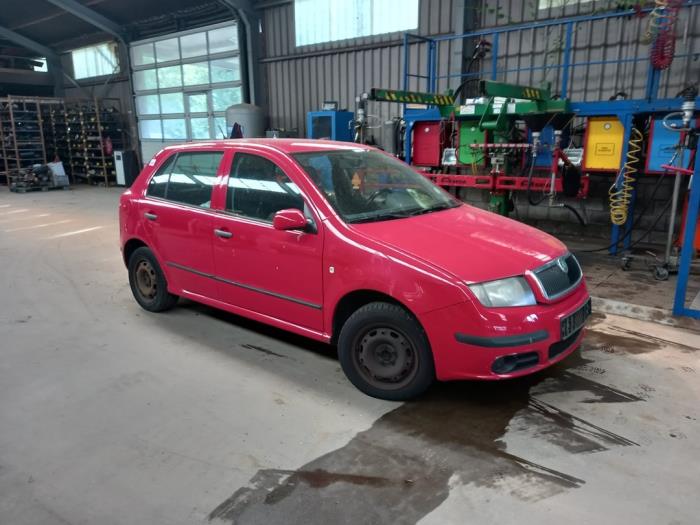 Skoda Fabia 1.2 HTTP Salvage vehicle (2006, Red)