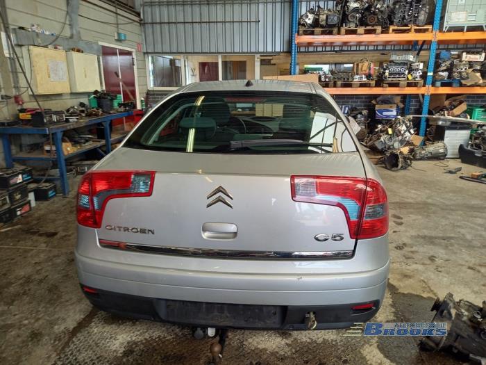 Citroen C5 II Berline 1.6 HDiF 16V Épave (2007, Gris)