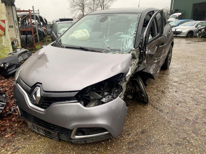 Renault Captur 1.5 Energy dCi 110 FAP Salvage vehicle (2015, Gray)