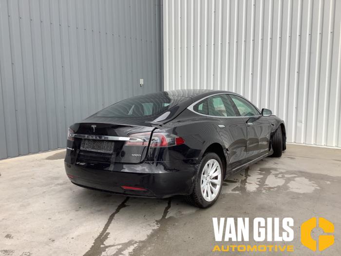 Tesla Model S 100D Salvage vehicle (2018, Black)