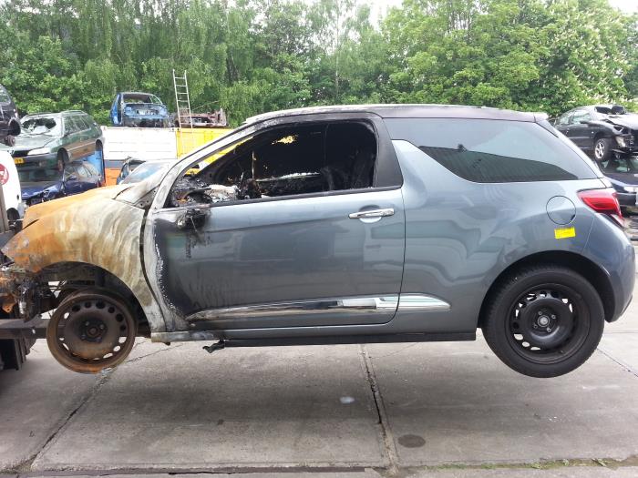 Citroen DS3 1.6 e-HDi Salvage vehicle (2012, Gray)