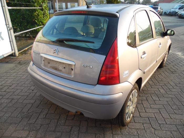 Citroen C3 1.4 Schrottauto (2004, Grau) Snuverink Autodemontage