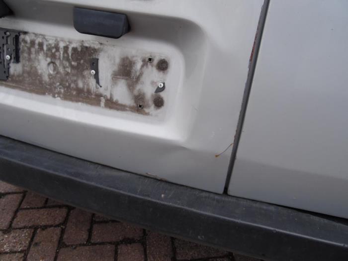 Citroen Nemo 1.3 HDi 75 Épave (2011, Gris)