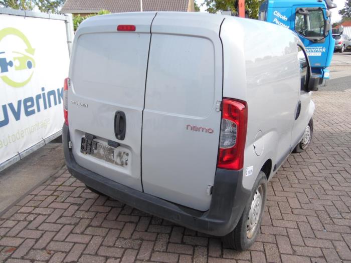 Citroen Nemo 1.3 HDi 75 Épave (2011, Gris)