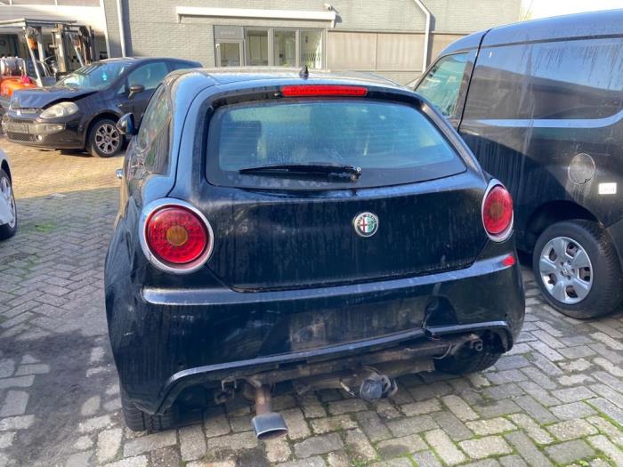 Alfa Romeo MiTo 1.4 16V Salvage vehicle (2009, Black)