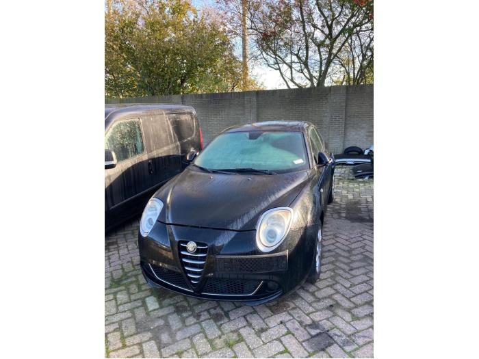 Alfa Romeo MiTo 1.4 16V Salvage vehicle (2009, Black)