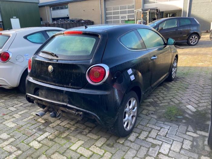 Alfa Romeo MiTo 1.4 16V Salvage vehicle (2009, Black)