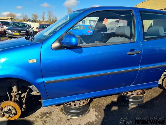Volkswagen Polo III 1.4 16V 75 Salvage vehicle (2000, Blue)