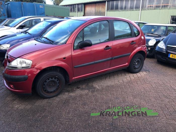 Citroen C3 1.4 Salvage vehicle (2002, Red)