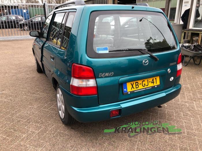 Mazda Demio 1.3 16V Occasion (1998, Vert)