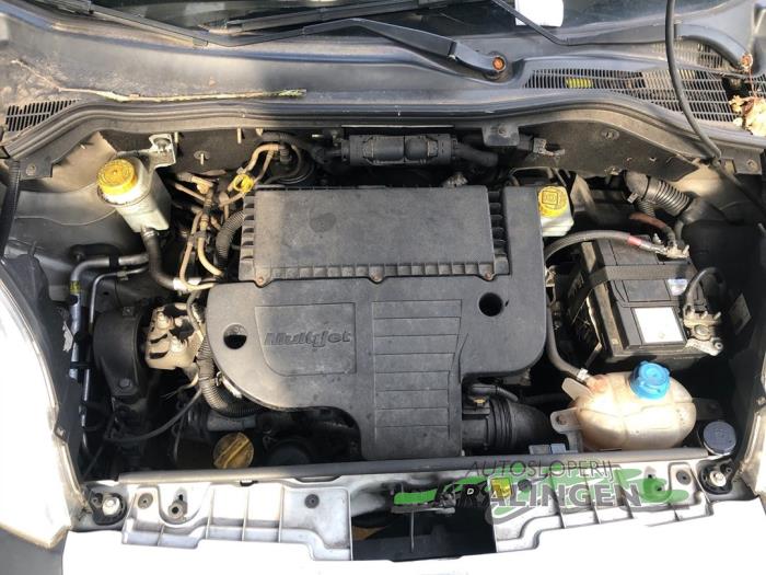 Fiat Fiorino 1.3 JTD 16V Multijet Salvage vehicle (2010, White)