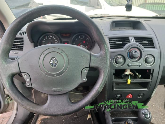 Renault Megane II CC 1.6 16V Voiture accidentée (2005, Beige)