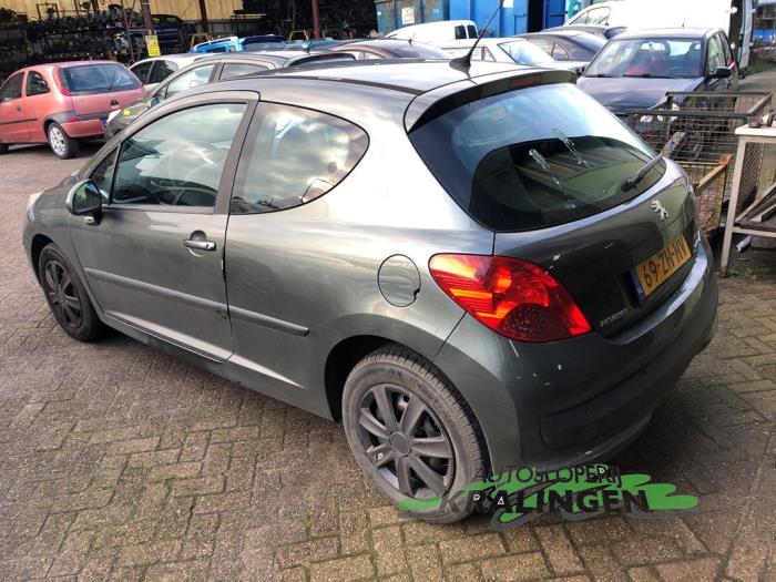 Peugeot 207/207+ 1.4 16V VTi Épave (2008, Gris)