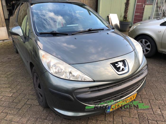 Peugeot 207/207+ 1.4 16V VTi Épave (2008, Gris)