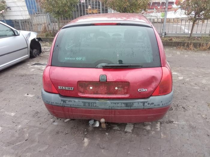 Renault Clio II 1.4 Salvage vehicle (2000, Red)