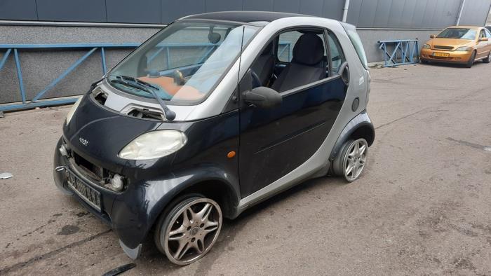 Smart City-Coupé 0.6 Turbo i.c. Smart&Pulse Épave (1999, Gris)