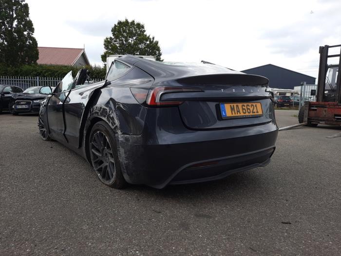 Tesla Model 3 Salvage vehicle (2024) Auto Bek | ProxyParts.com