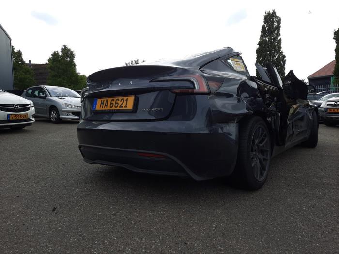 Tesla Model 3 Salvage vehicle (2024) Auto Bek | ProxyParts.com
