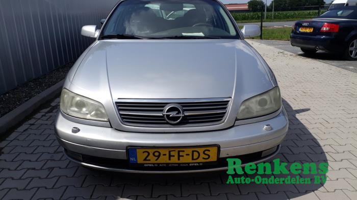 Opel Omega B Caravan 2.0 DTi 16V Salvage vehicle (2000, Silver)