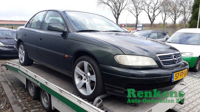 Opel Omega B 2.2 16V Salvage vehicle (2000, Green)