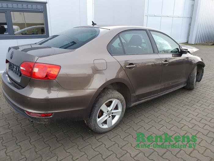Volkswagen Jetta IV 1.6 TDI 16V Salvage vehicle (2012, Brown)