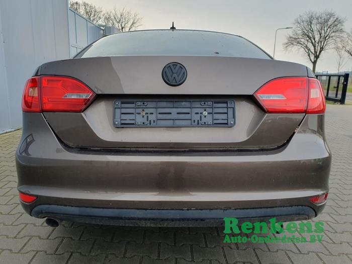 Volkswagen Jetta IV 1.6 TDI 16V Salvage vehicle (2012, Brown)