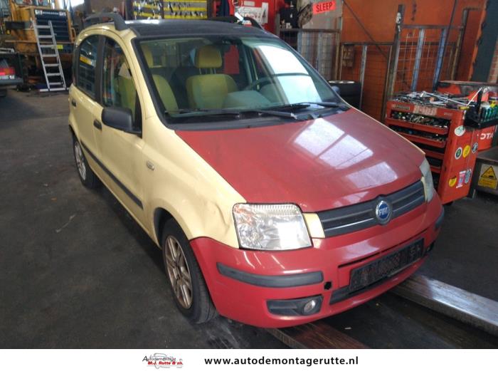 Fiat Panda 1.2 Fire Épave (2005, Jaune)