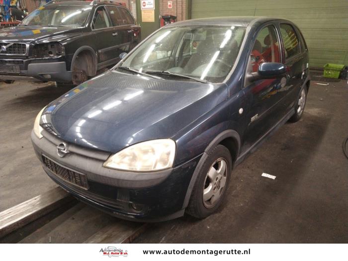 Opel Corsa C Blau