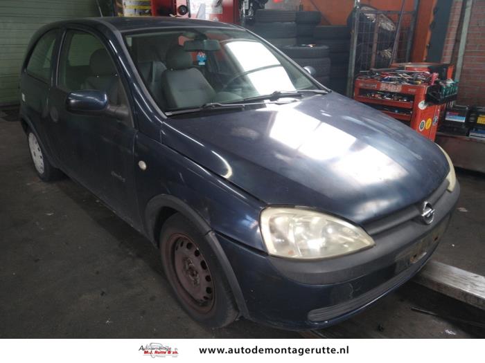 Opel Corsa C 1.2 16V Salvage vehicle (2002, Blue)