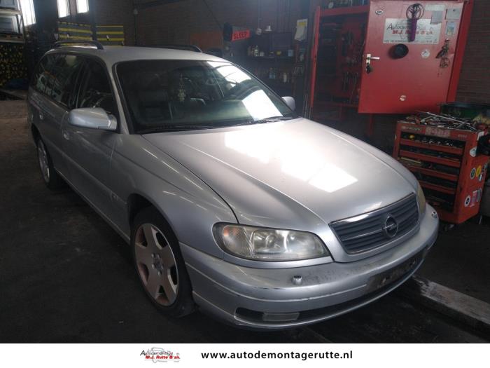 Opel Omega B Caravan 2.2 16V Salvage vehicle (2000, Gray)