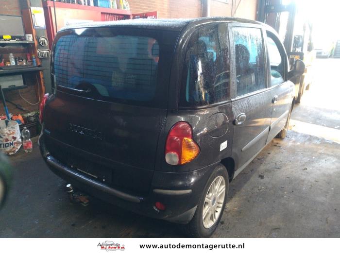 Fiat Multipla 1.6 16V 100 SX,ELX Épave (2004, Noir)
