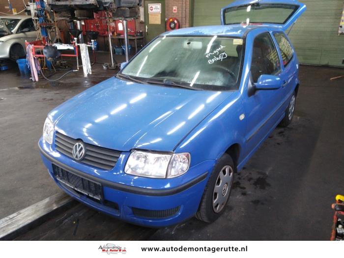 Volkswagen Polo III 1.4 Salvage vehicle (2000, Blue)