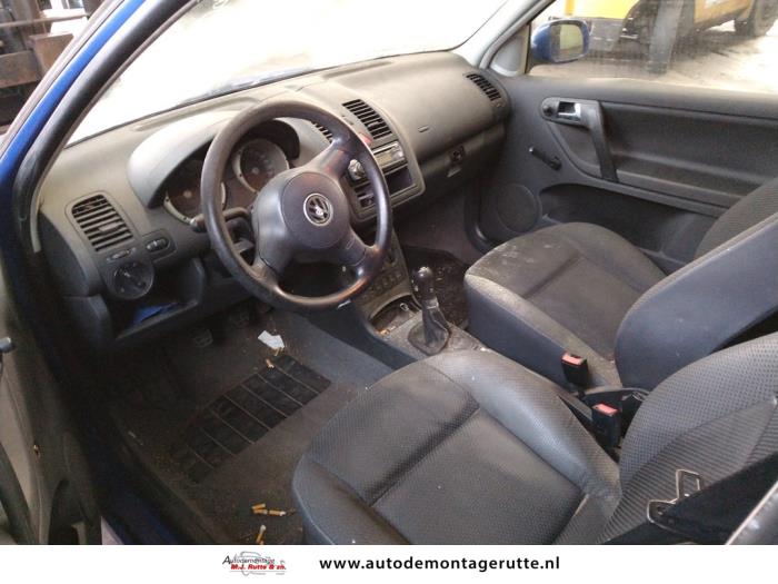 Volkswagen Polo III 1.4 Salvage vehicle (2000, Blue)