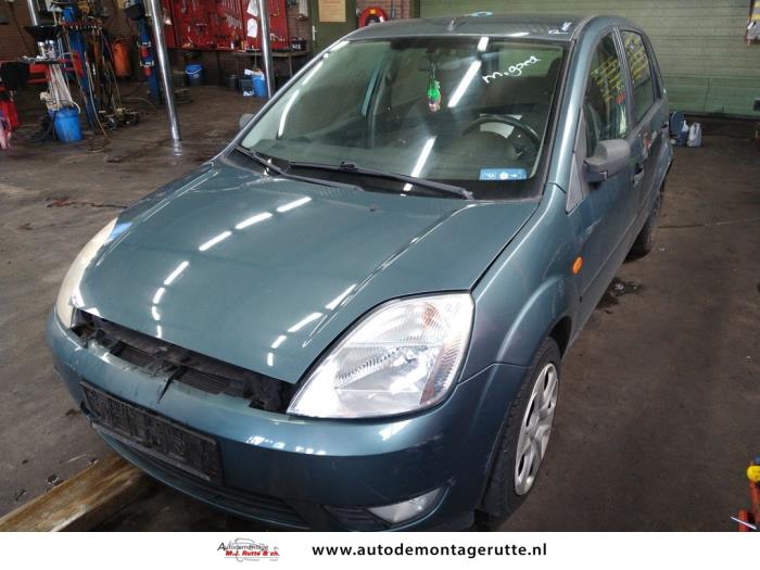 Ford Fiesta 5 1.4 16V Salvage vehicle (2002, Blue)